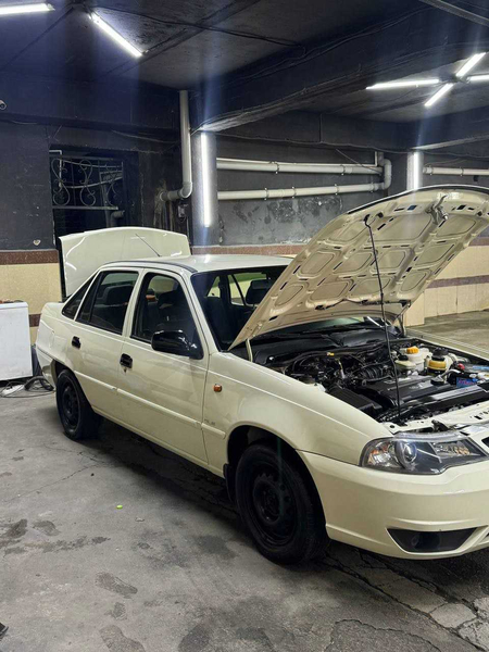 Nexia 2, Нексия 2 DOHC, 2011г, с кондиционером, бензин, 195тыс пробег