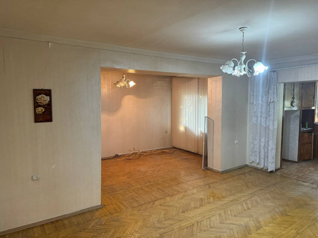 Дархан, СТАРТ стадион продам 4х комнатную 4 ый этаж