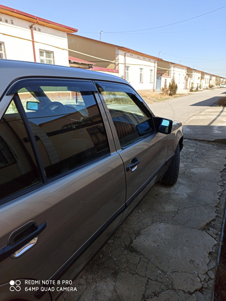 W124 Mercedes Benz Срочно сотилади