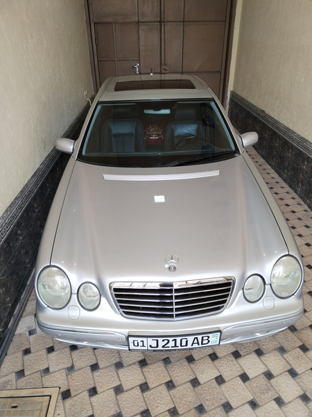 Мерседес 210. Авангард.