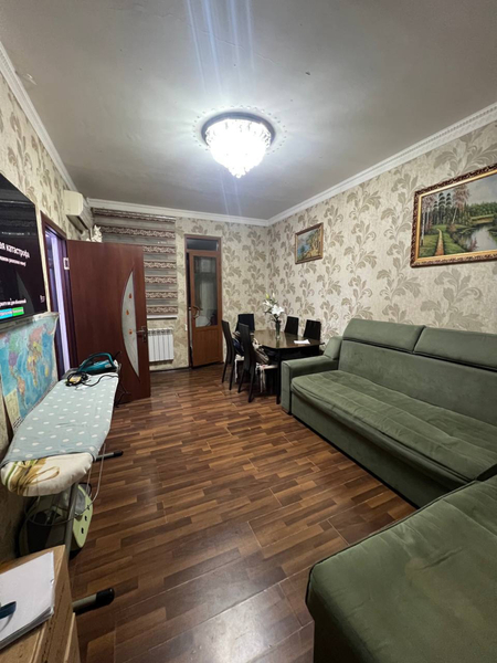 Продается 2 комна-3-4 комнаты раздельные Чилонзор-8