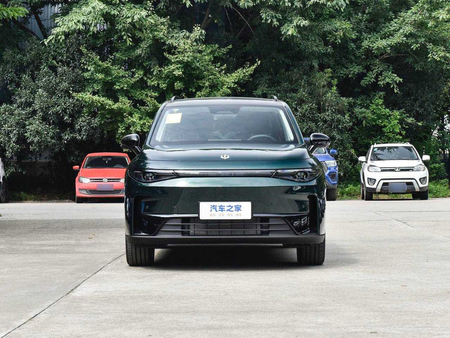 Leapmotor C16 zakazga. ishonch kaliti Kingmotors bilan