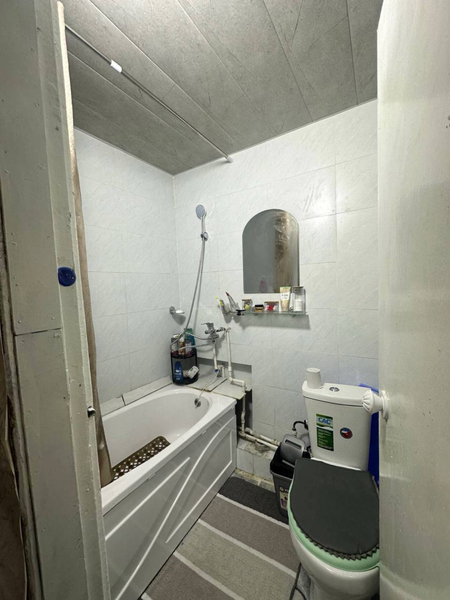 Продается срочно ! 2хком кв 56.000$