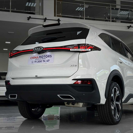 JAC JS 8 Avtomobili kutib otirme sraz xaydap ketas