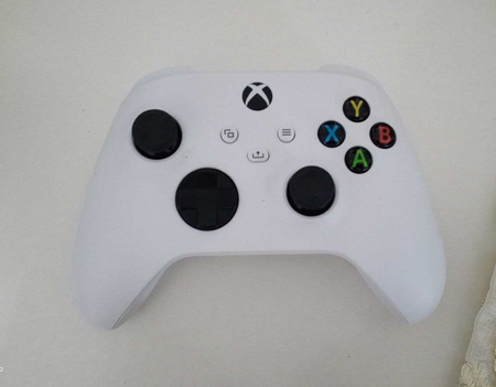 Xbox series s 512гб в идеальном состоянии