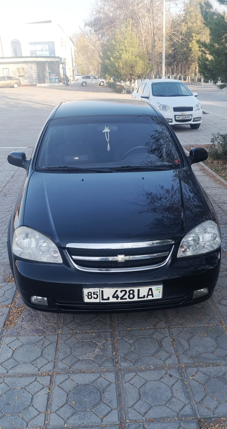 Lecetti 1.8 sotiladi