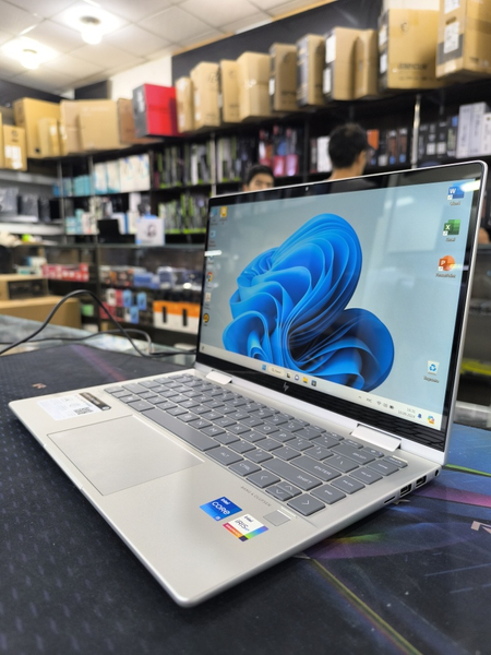HP Envy X360 (i5-1335U/8/512)