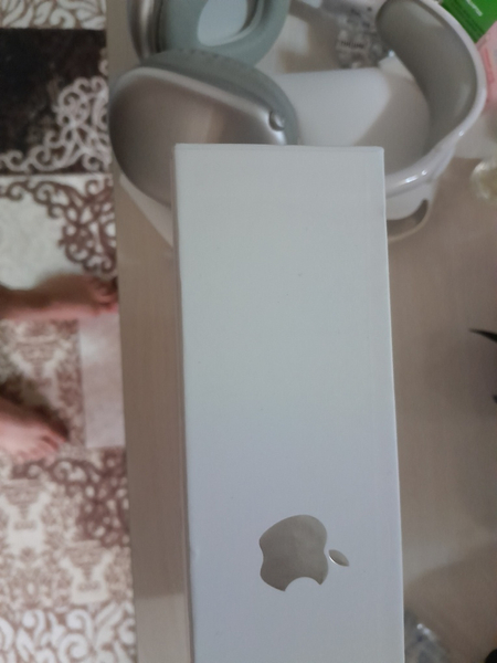 Assalom alekum naushnik sotiladi Airpods max premium + chexol apple 40