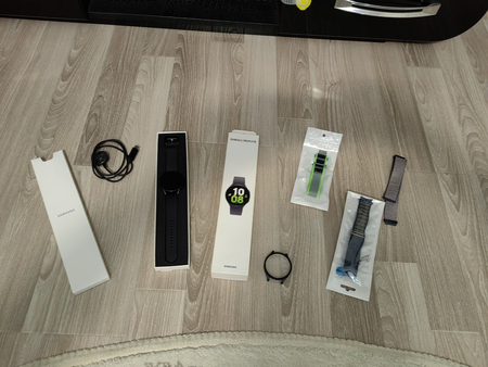Продается Samsung Galaxy Watch 5 44mm идеал, бонусы, полный комплект!