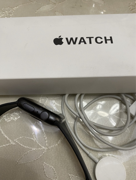 Apple watch SE 44mm black