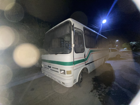 aftobus sotladi dakumetda muamo bor yuradi salarka