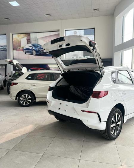 Cobalt 2024 o'rniga Byd E2 2024 yangi masla xarid qiling gazni unuting