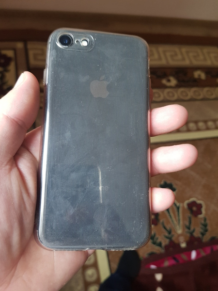 Iphone 8 64gb xotira
