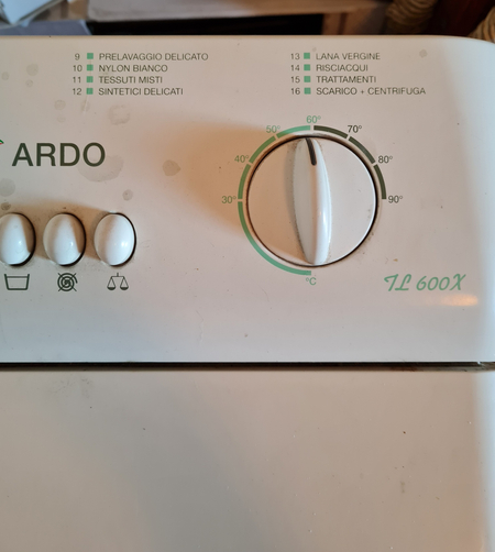 Стиральная машинка ARDO 1L600X
