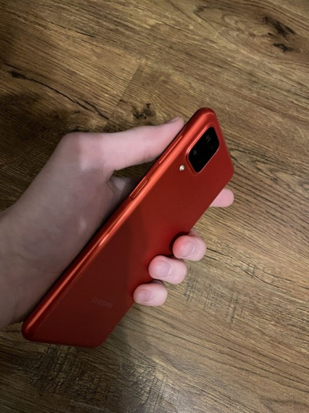 Samsung A12 64gb