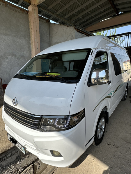 Микроавтобус Changan Hiece G60 15 мест.