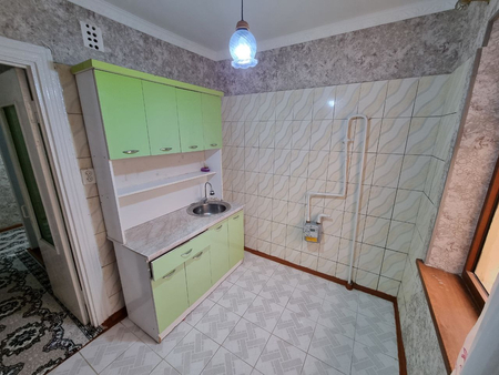 Тезда Горгазда 2хонали 56м²дан иборат вагонка квартира сотилади 4-этаж