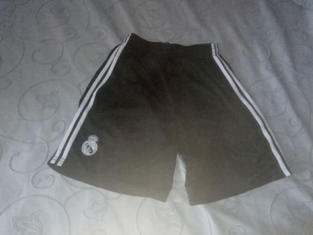 Real Madrid футбольные шорты