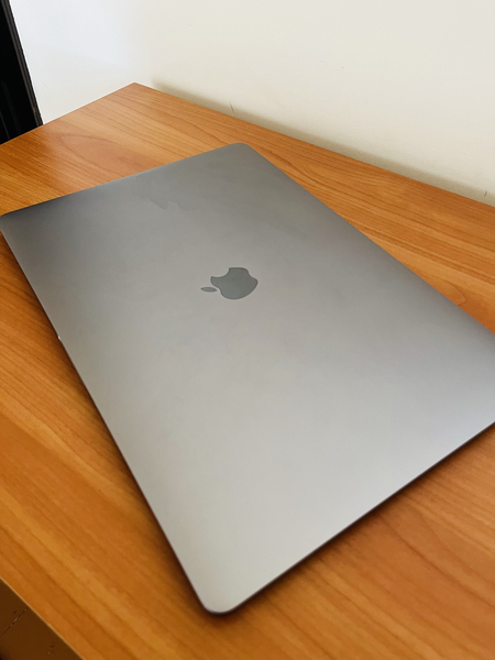 Macbook Pro 2017 15inch, 512gb SSD, Core I7