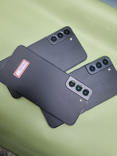 Samsung s10 plus  8ga 256GB