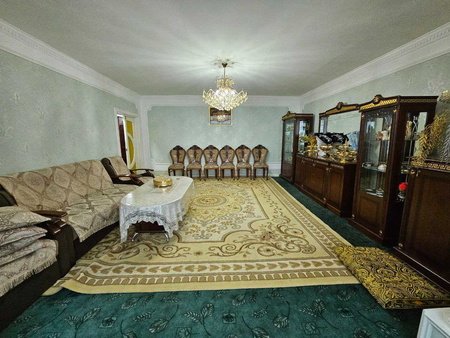 3 xonali 130m² 4-qavat uy sotiladi