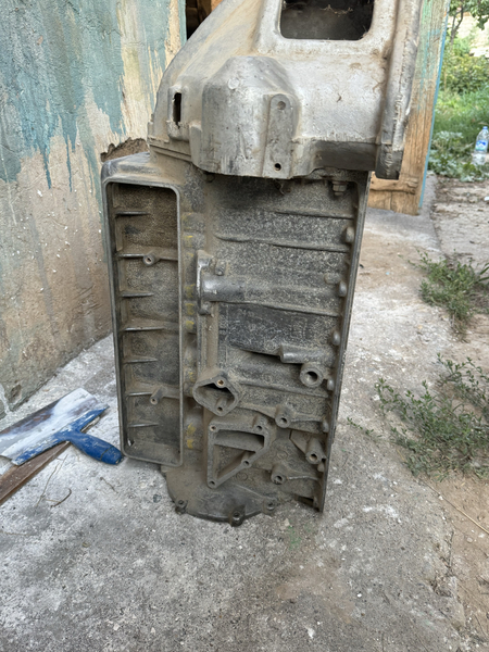 Блок цилиндров змз402 (газ24)