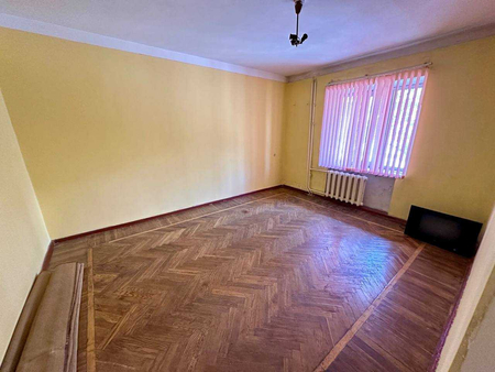 2  хонали ғиштли квартира.Эълон№4389.