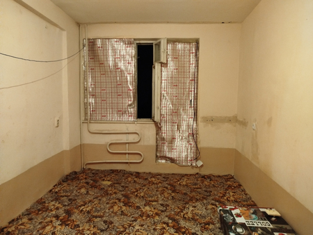 9 qavatli 3 qavatida joylashgan 1xonali uy beshkapa masjidni togrisida