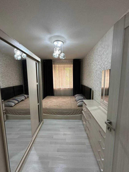 №2910.Сдам 3х-комнатную квартиру Семейной паре.