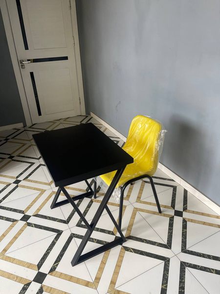 Школьная парта и стулья оптом  цена первых рук  UNIQUE MEBEL