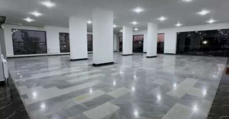 Сдам Аренда Коммерческое Помещения 313 м² Вдоль дороги, 1 линия ЦЕНТР