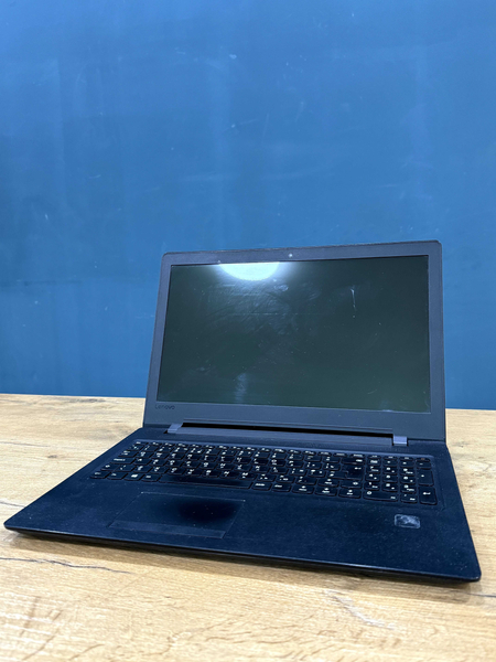 Ноутбук Lenovo в хорошем состоянии
