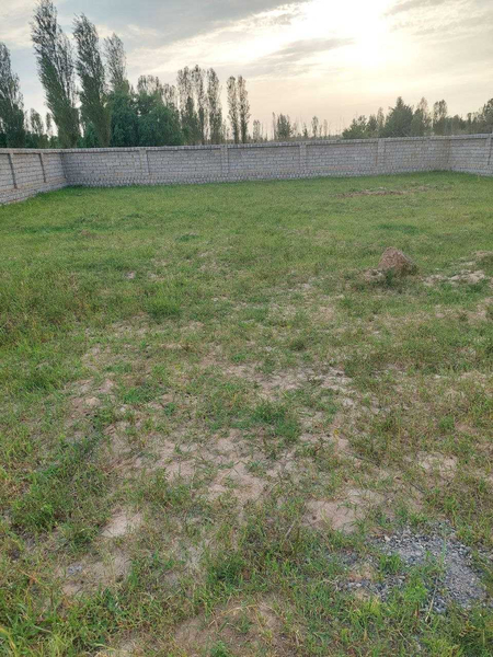 Чистый, почти квадратный участок 5,8 соток, п.Парвоз (87111)