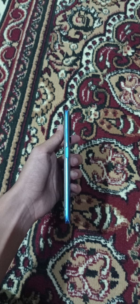 Xiaomi 10 64/4  dakiment bor