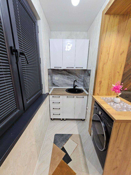 Срочно Продаю 1в2/4/4 Цум Школа 110 Голубые Купала