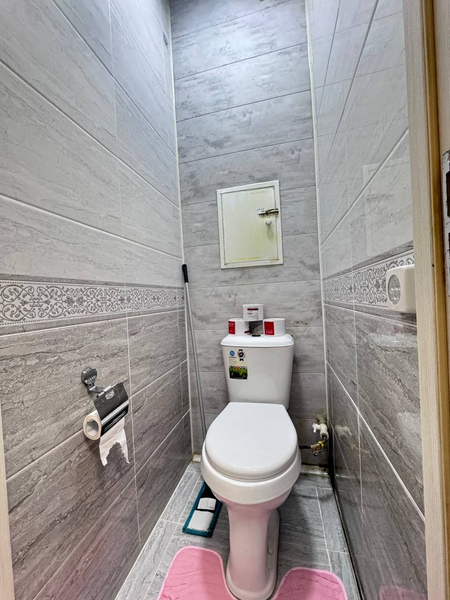 Продаётся Чиланзар 8 1в2 2 этаж Панель.