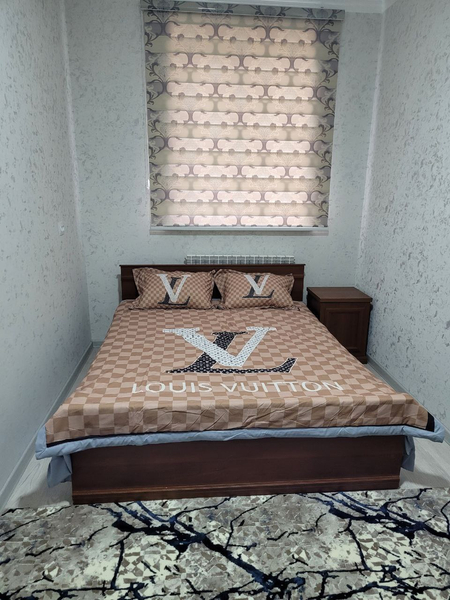 Al-Xorazmiy koʻchada 3 xonali luks kv ijaraga beriladi.