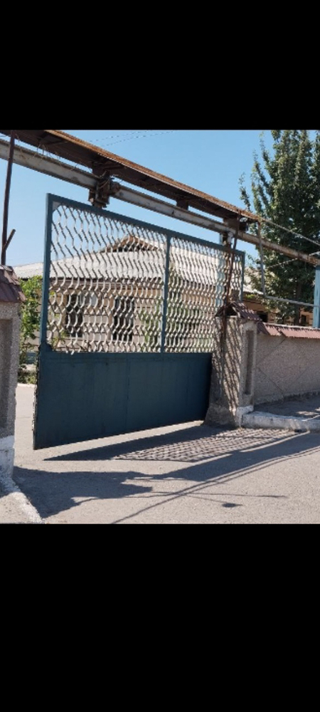 Ташобласть Янгиюльский район 1 гектар база склад цеха