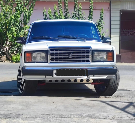 Lada uchun olipta zashtnilar sotiladi