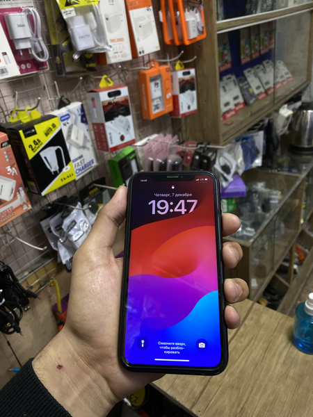 iPhone XR 64GB LL/A