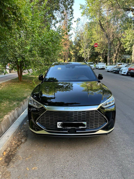 Byd song plus гибрид AWD
