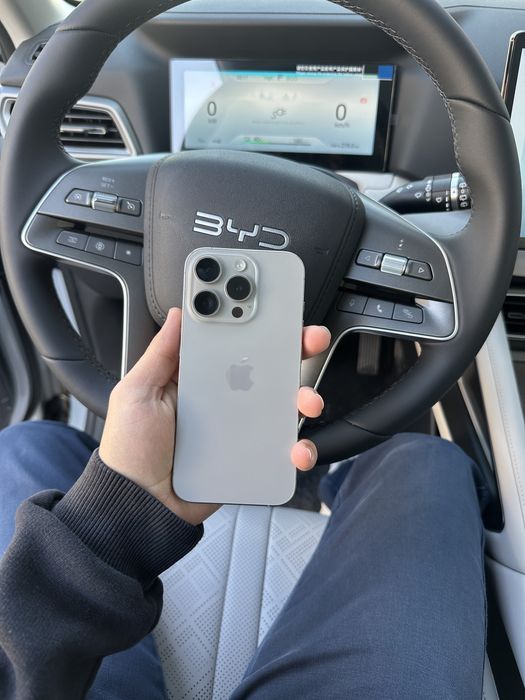 Iphone 15 pro titanium