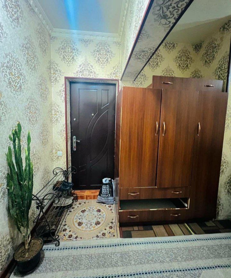 Сдается 4х ком квартира Юнусабад 5-дет.больница семья или девушки