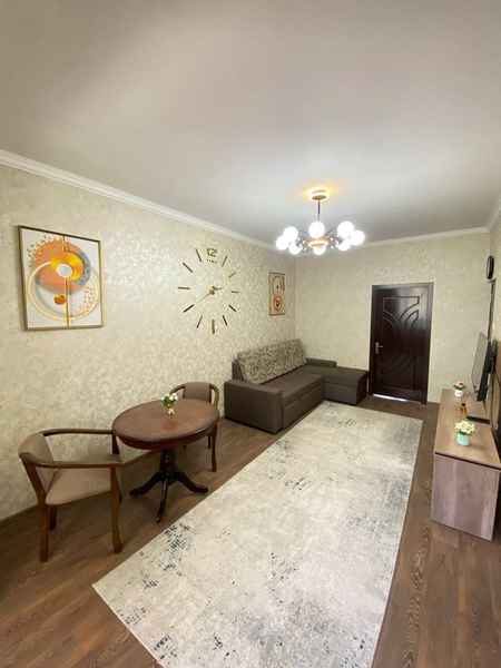 Чиланзар16кв  2в3/4/4 Балкон 1,5*3м² Общ пл45м²