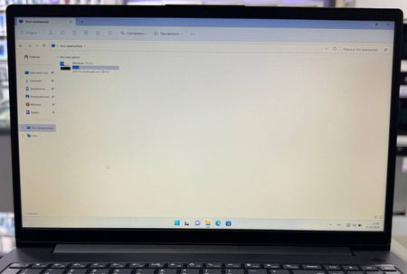 Lenovo V15 AMD Athlon Silver 7120 Ozu-8Gb DDR5 SSD-256Gb
