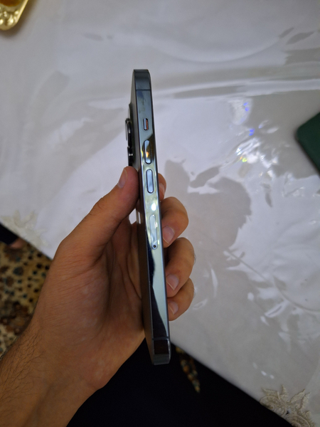 Iphone 13 pro green