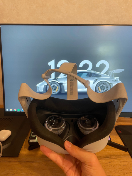 Oculus Quest 2 64 gb + игры (стоит $100)