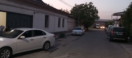 7 so'tik uchaskani 3 so'tik yeri sotiladi