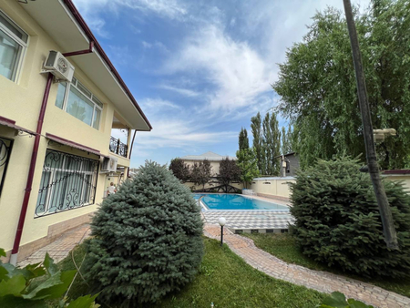 Продается дача в Бустанлыкском районе 8 соток