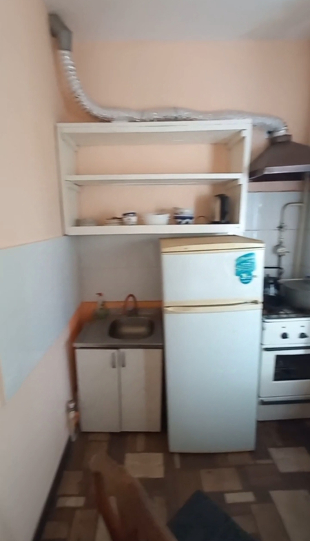 Продаётся 1/4/5 на Карасу 1